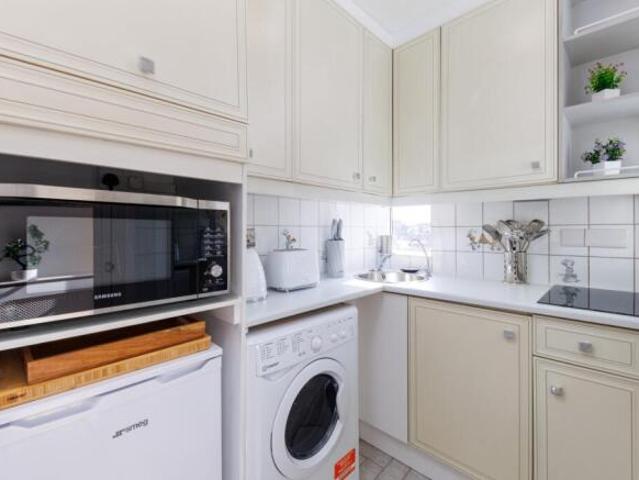 1 bedroom flat for rent in Sloane Avenue, London, SW3