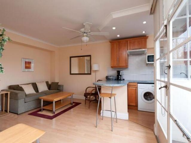 1 bedroom flat for rent in Sloane Avenue, Sloane Square, London, SW3