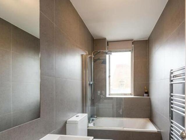 1 Bedroom Flat For Rent In Sloane Square, London
