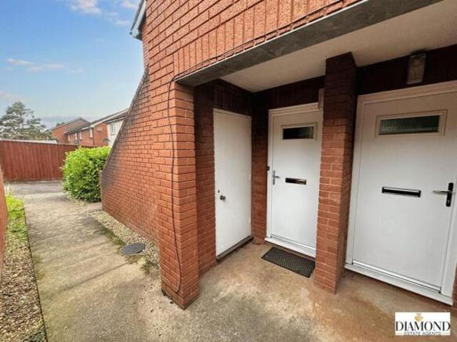 1 bedroom flat for rent in Smith Field Road, Exeter, EX2