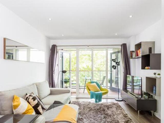 1 Bedroom Flat For Rent In Spa Road, London