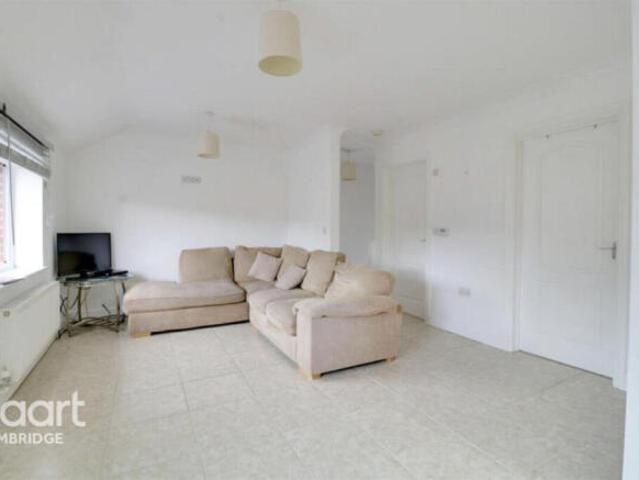 1 bedroom flat for rent in Spalding Way, Cambridge, CB1