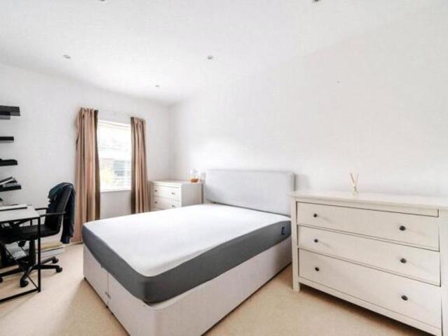 1 bedroom flat for rent in Sparkford Road, Winchester, Hampshire, SO22