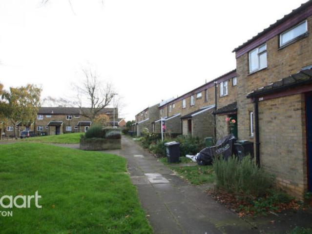 1 bedroom flat for rent in Spear Close, Luton, LU3