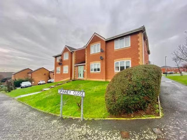 1 bedroom flat for rent in Spinney Close, Tamworth, B78