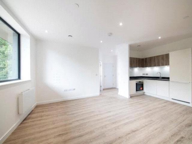 1 bedroom flat for rent in Springfield House, Ashwood Way, Basingstoke, RG23
