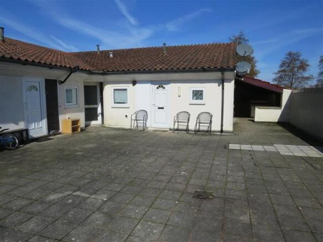 1 bedroom flat for rent in Swinden Court, MK13