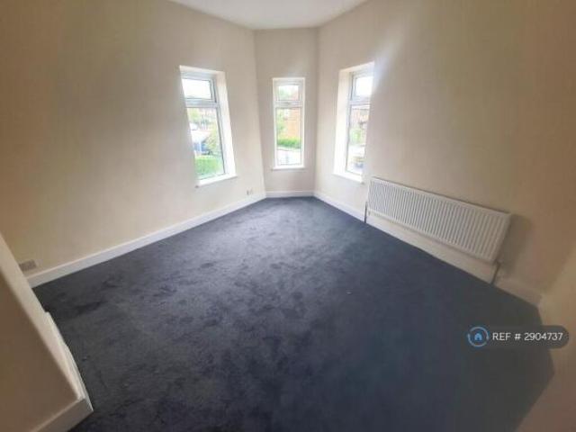 1 bedroom flat for rent in Swinton, Manchester, M27