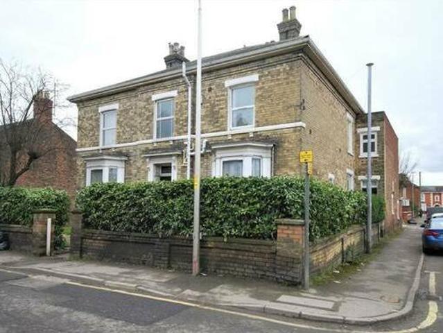 1 bedroom flat for rent in St Thomas Road Spalding PE11