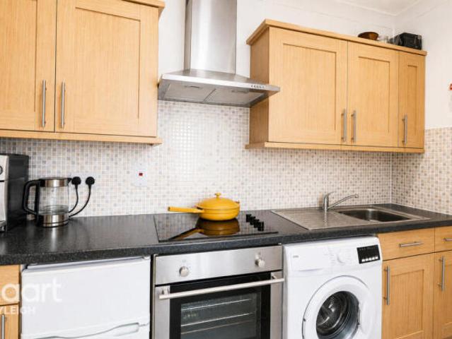 1 bedroom flat for rent in St Vincents Road, WESTCLIFF ON SEA, SS0