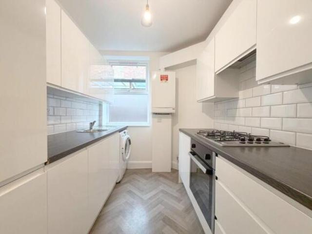 1 bedroom flat for rent in St Andrews Road, Willesden, NW10