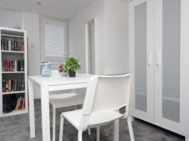 1 bedroom flat for rent in St. Hildas Place, LEEDS, LS9
