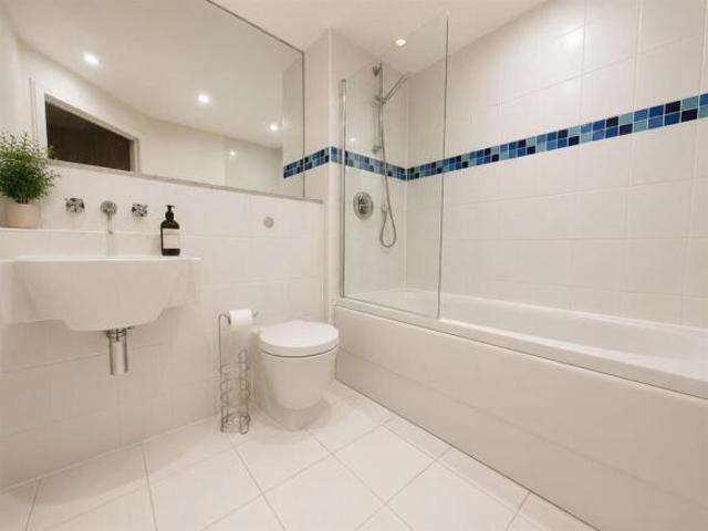 1 bedroom flat for rent in St James Walk, Cheltenham GL50 3UB, GL50