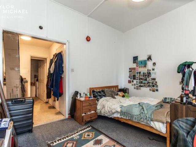 1 bedroom flat for rent in St James's Street, Brighton, BN2