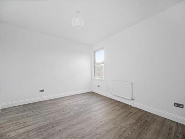 1 bedroom flat for rent in St. Johns Avenue, London, NW10