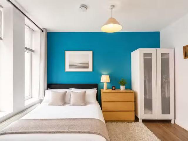 1 bedroom flat for rent in St Johns Lane, Bedminster, BS3