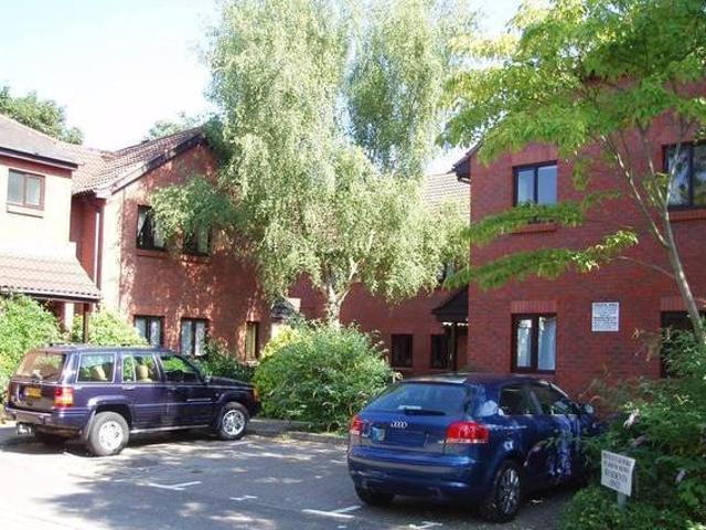1 bedroom flat for rent in St Johns Mews Woking GU21