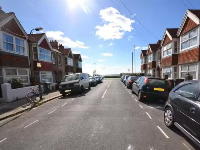 1 bedroom flat for rent in St. Leonards Avenue, Hove, BN3