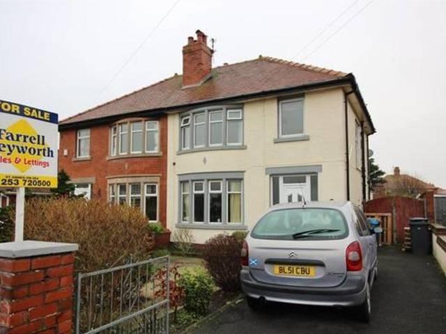 1 bedroom flat for rent in St Leonards Road East Lytham St Annes FY8