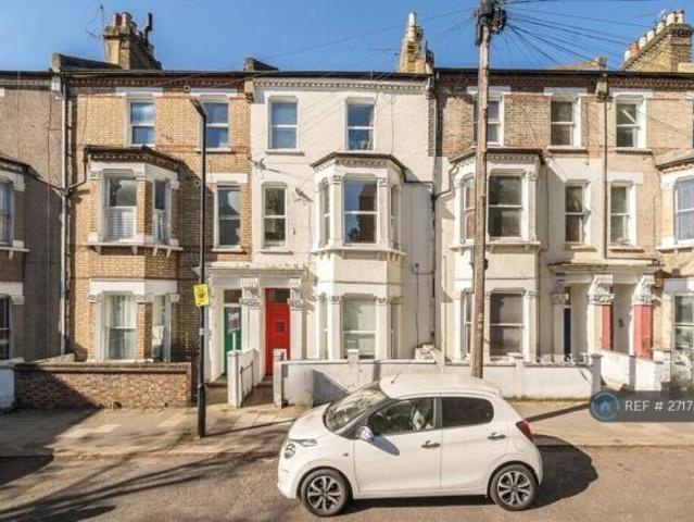 1 bedroom flat for rent in St Luke's Avenue, London, SW4