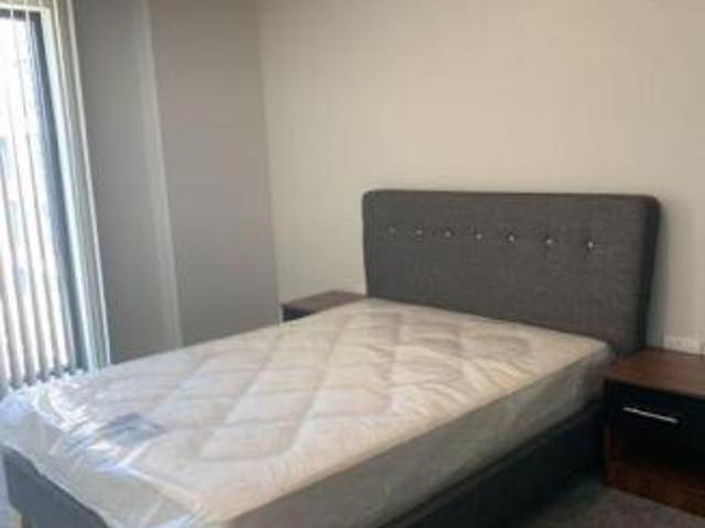 1 bedroom flat for rent in St. Martins Place, 169 Broad Street, Birmingham, West Midlands, B15