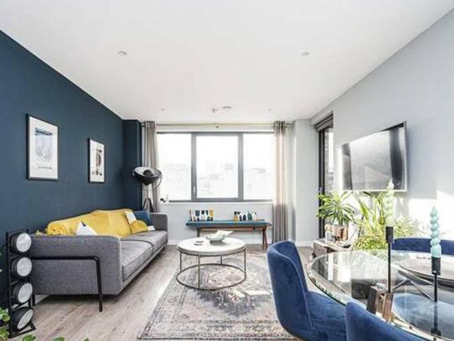 1 bedroom flat for rent in St Pauls Way Bow London E3