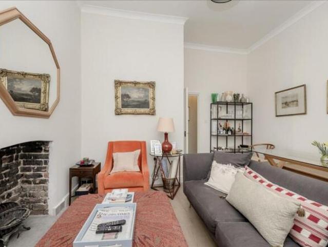 1 bedroom flat for rent in St Stephens Avenue, London, W12