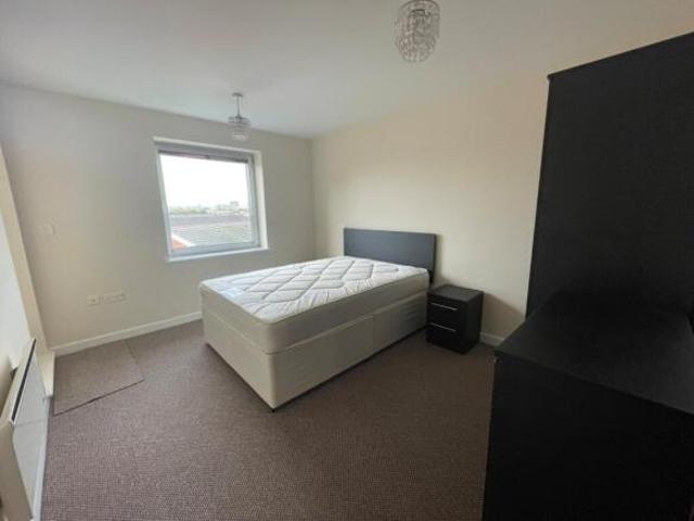 1 bedroom flat for rent in Stockport Road, Manchester, Greater Manchester, M13