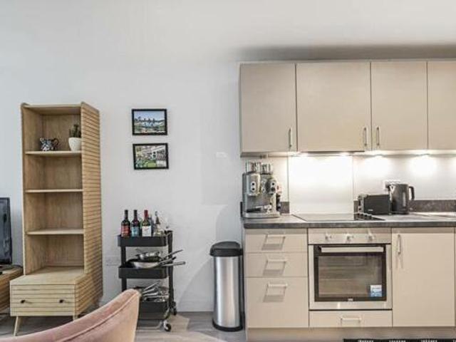 1 Bedroom Flat For Rent In Stoke Newington, London