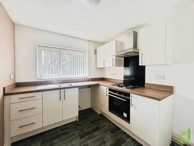 1 bedroom flat for rent in Stoneyhurst Avenue, Burnley, BB10