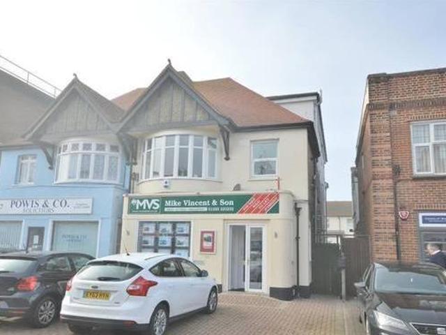 1 bedroom flat for rent in Station Road ClactonOnSea CO15