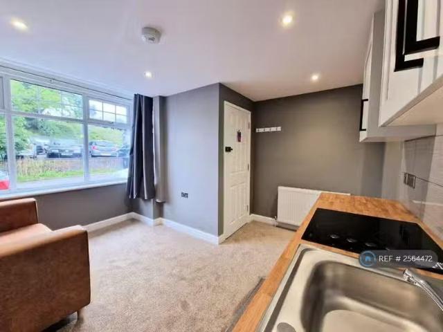 1 bedroom flat for rent in Station Road, Northfield, Birmingha.