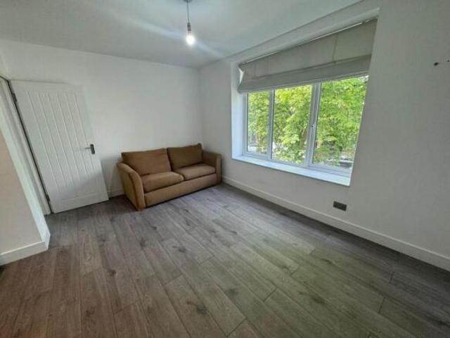 1 bedroom flat for rent in Stacey Road, Roath, Cardiff, CF24