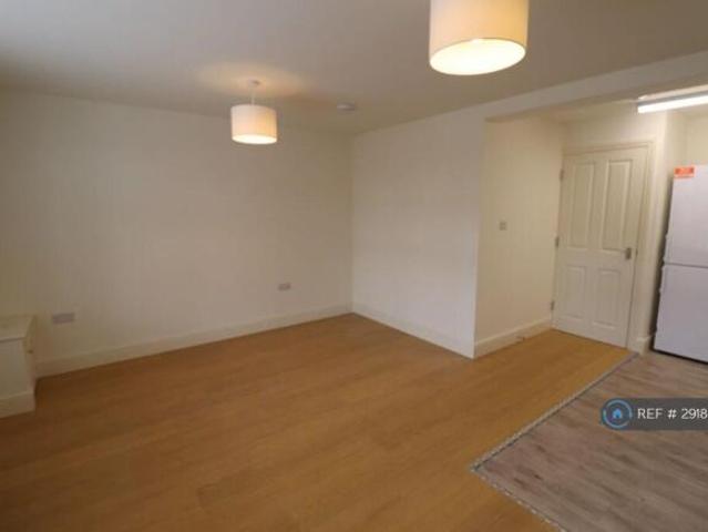 1 bedroom flat for rent in Stanhope Road, Northampton, NN2