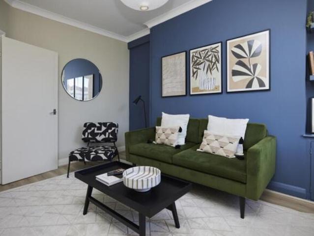 1 bedroom flat for rent in Stanlake Road London W12