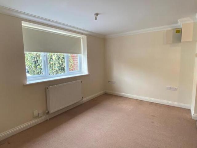 1 bedroom flat for rent in Stewart Road, Bournemouth, BH8