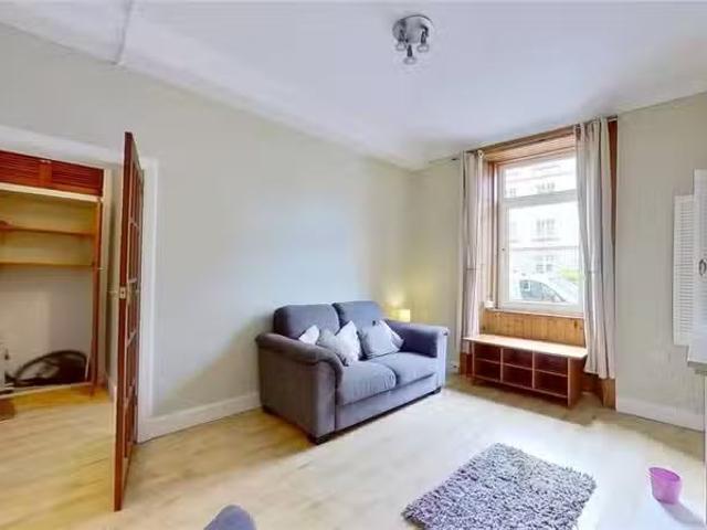 1 bedroom flat for rent in Stewart Terrace, Edinburgh, EH11