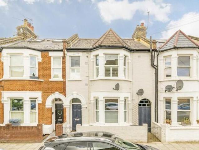 1 bedroom flat for rent in Steerforth Street, Earlsfield, SW18
