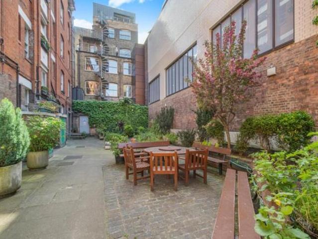 1 bedroom flat for rent in Stirling Court, Tavistock Street, WC2E