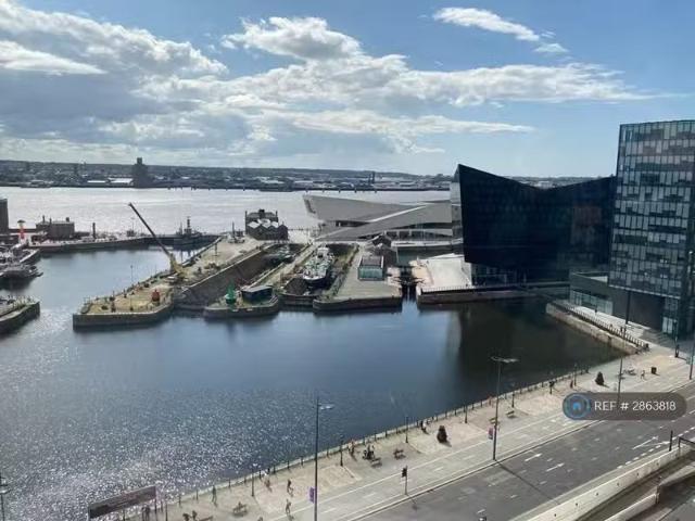 1 bedroom flat for rent in Strand Street, Liverpool, L1
