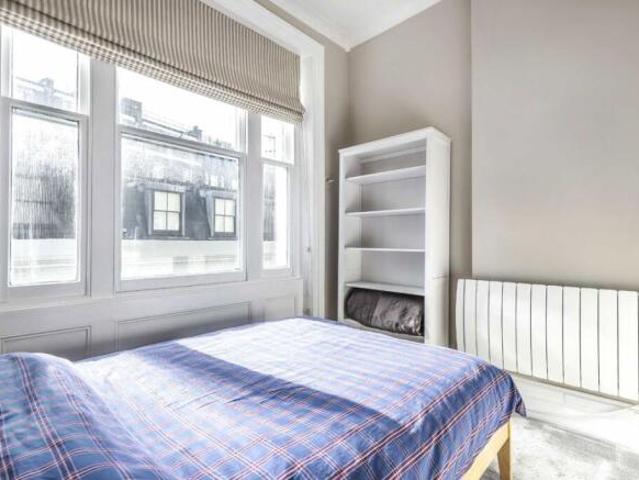 1 bedroom flat for rent in Stratford Road, Kensington, W8