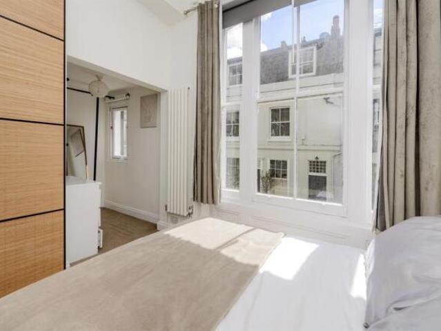 1 bedroom flat for rent in Stratford Road, London, W8