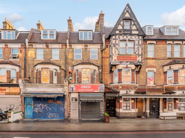 1 Bedroom Flat for Rent in Streatham High Road | Foxtons