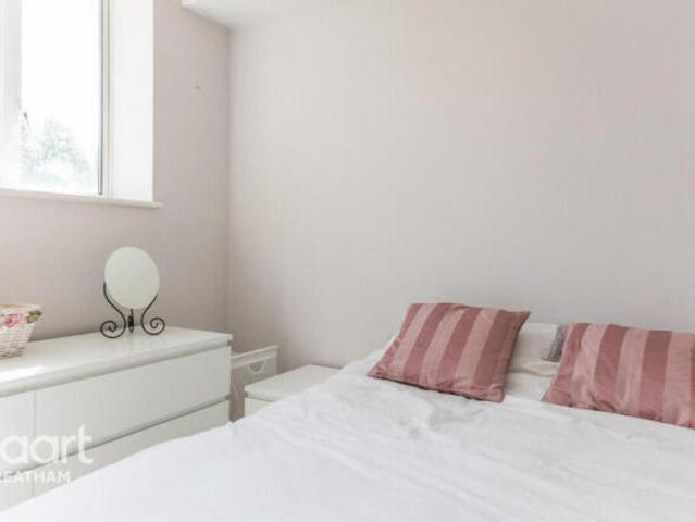 1 bedroom flat for rent in Streatham Hill, London, SW2