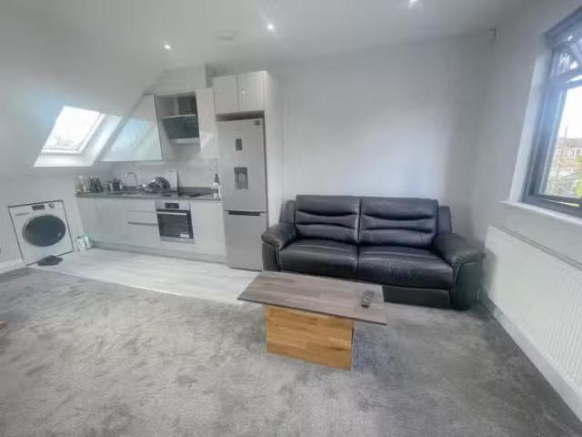1 bedroom flat for rent in Stunning 1 bedroom flat in Fairmead.