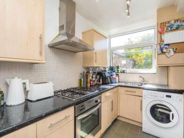1 bedroom flat for rent in Summerley Street, Earlsfield, SW18