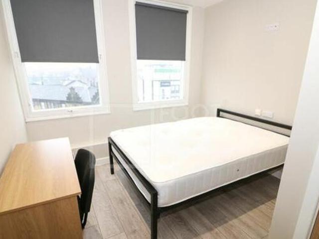 1 Bedroom Flat For Rent In Sunbridge Road, Bradford