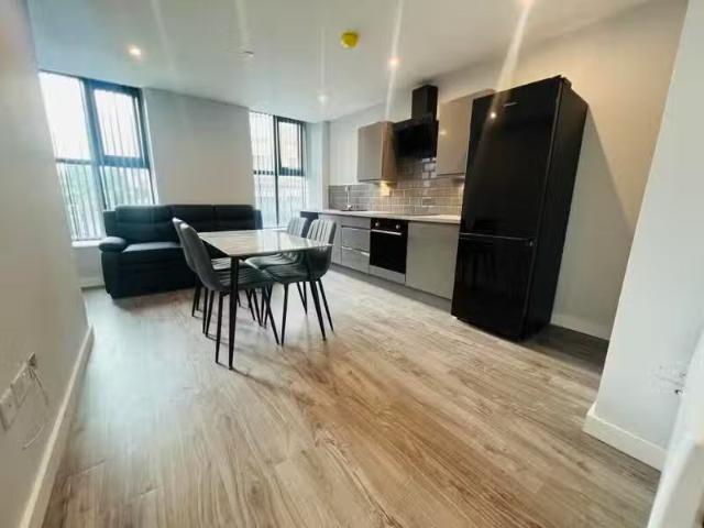 1 bedroom flat for rent in Sunbridge Road, Bradford, BD1