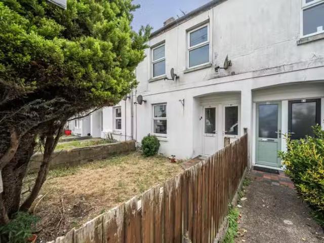 1 bedroom flat for rent in Sugden Road, Worthing, West Susinte.