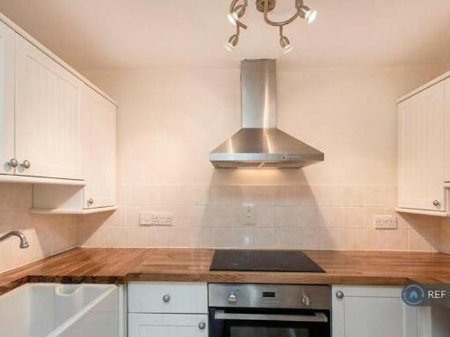 1 Bedroom Flat For Rent In Surbiton